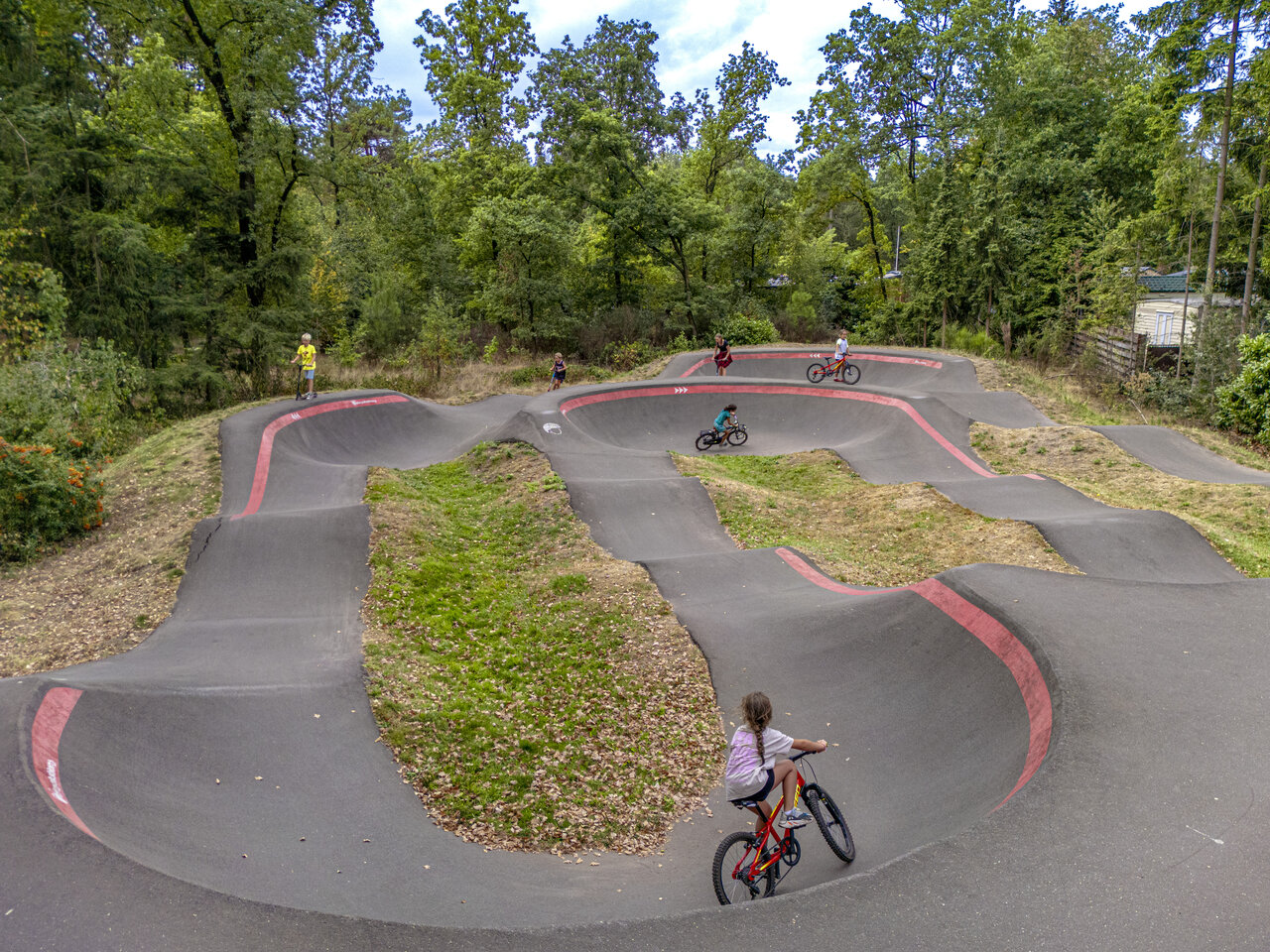 Holiday Park Rakelbos - CAPFUN, family holidays in Westelbeers, Brabant